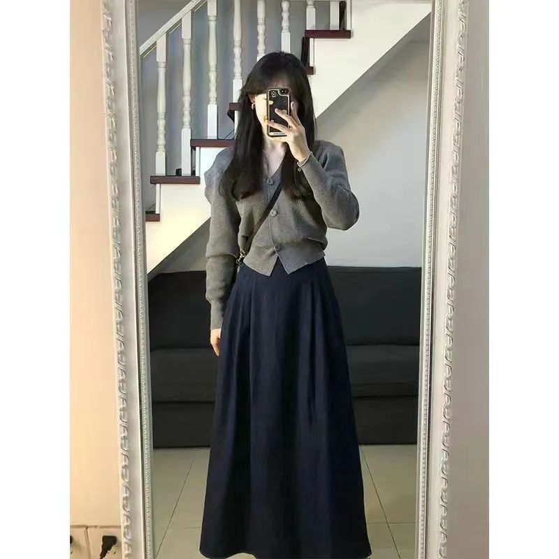 套装女春季新款针织短款毛衣开衫高腰显瘦半身裙时尚两件套