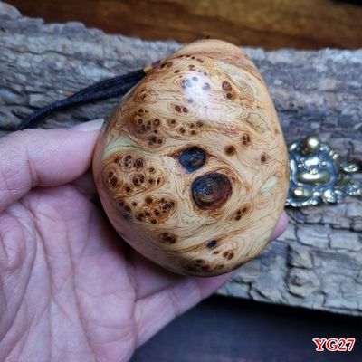 太行崖柏虎皮纹瘤疤料随型手把件