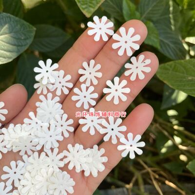 diy米白色八瓣散珠滴胶亮片