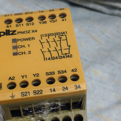 议价皮尔兹安全继电器PNOZX4774738PNOZX4PNOZ-X4774738