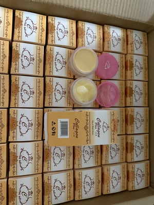 Collagen 越南面霜 kem duong da tri nam ngay va dem 701