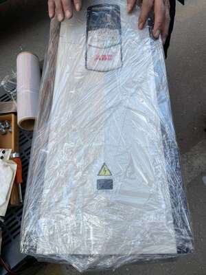 ABBACS880系列110Kw变频器带制动带提升宏ACS-议价