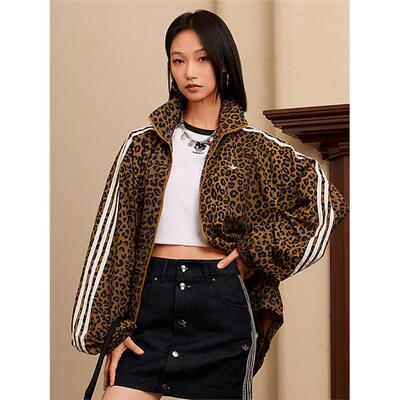 阿迪达斯三叶草女装春季