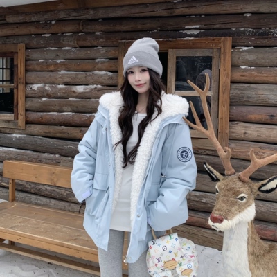 3MER韩女派克毛毛外套