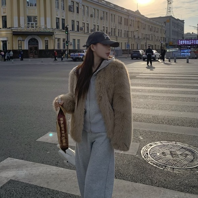 3MER仿狐狸毛氛围感毛毛外套