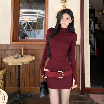 纯欲辣妹高领紧身收腰红色连衣裙女冬季内搭显瘦弹力百搭包臀短裙
