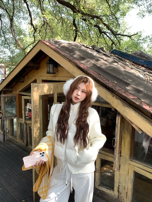 宅宅athome//北欧雪国 90白鸭绒针织插肩袖拼接短款羽绒服外套