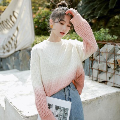 2021 autumn/winter new round collar gradient argyle sweater
