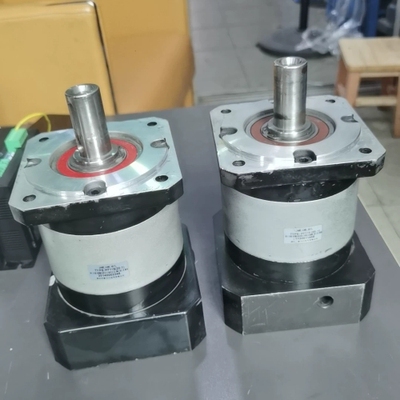 新力川 伺服电机行星齿轮减速机 PF115 速比1：20 议价