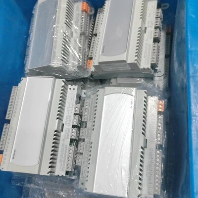 议价西门子麦克维尔控制器 RWR49040MCQ可维修