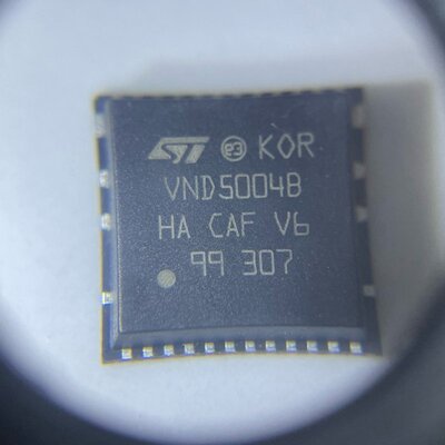 议价ST驱动芯片 VND5004B 封装一百多颗可维修