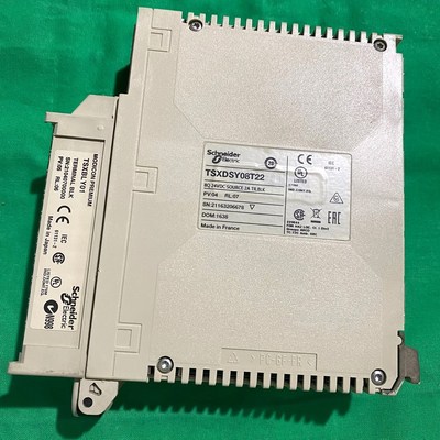 施耐德TSXDSY08T22原装实物拍摄顺丰到付 可 议价