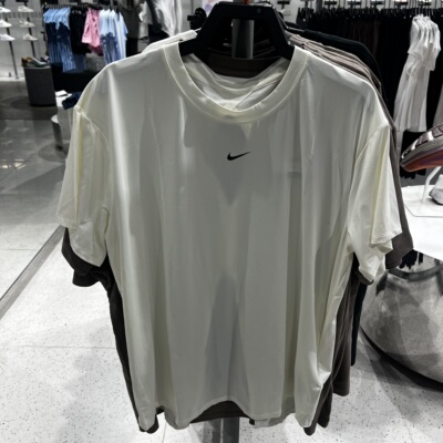 Nike耐克ONE DRI-FIT女子速干运动短袖上衣IV4936-133