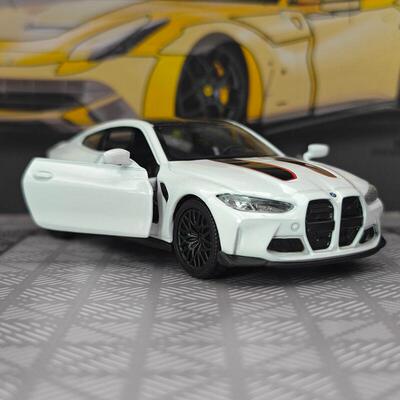 新款 马珂垯仿真M4 CSL合金轿跑模型金属小汽车儿童玩具