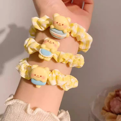 可爱奶黄小熊大肠发圈