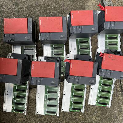 PLC 型号Q00JCPU 带基板 350