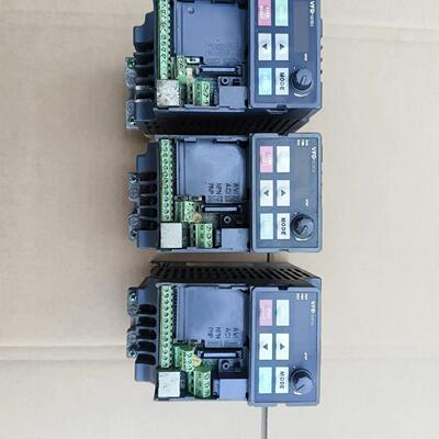 台达0.75千瓦变频器  VFD007E43T