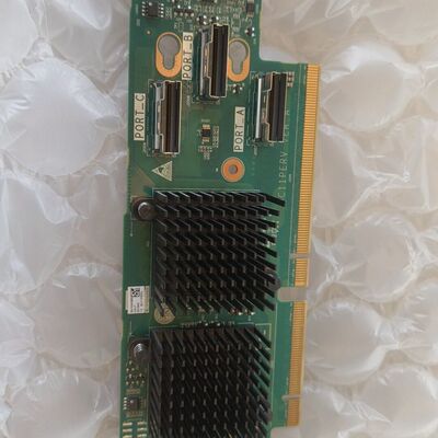 12 NVME 提升卡  03024DBB  BC11PER
