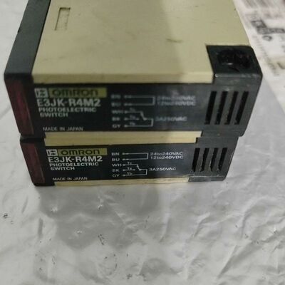 龙光电开关 E3JK-R4M2 一对 拆机下来