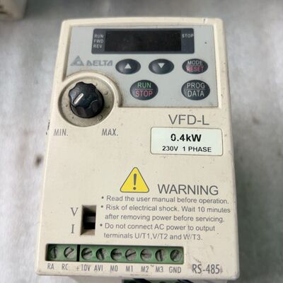 台达VFD004L21A变频器 0.4kW/220V 拆机功