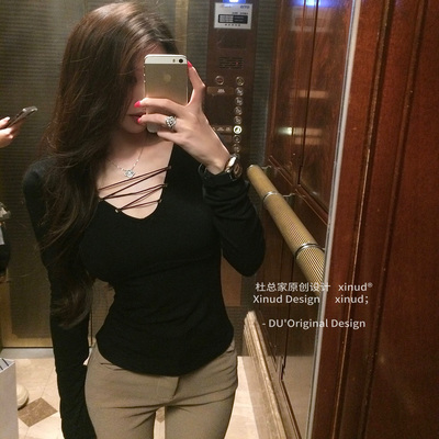 杜总家 欲感磁场*原创纯欲性感镂空V领交叉显瘦内搭女上衣秋冬