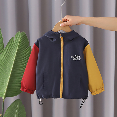 春秋款帅气宝宝秋装连帽上衣秋季男女童2026新款外套百搭儿童夹克