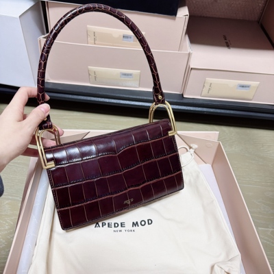apedemod新品牛皮鳄鱼纹时尚设计感女腋下包手提单肩包