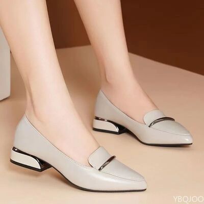 Elegant minimalist pointed soft soled shoes shallow mouth lo