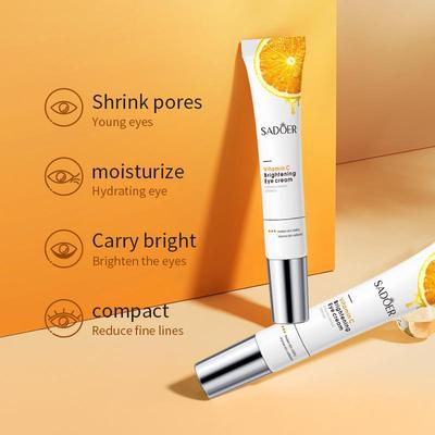 Vitamin C-skinned eye cream, water to keep it wet and light-