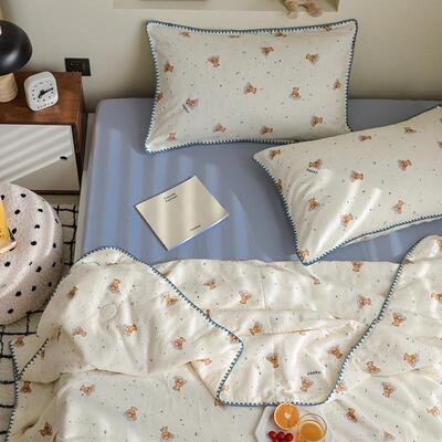 Ins lovely A all-tempered soybean summer sleeps naked and