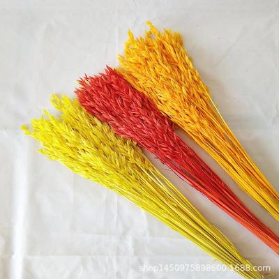 The oatmeal flower bouquets in the living room with the ador