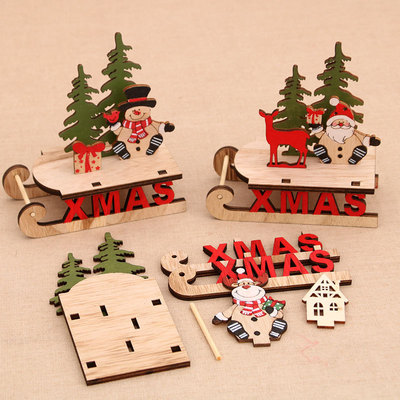 Christmas decorations, dining tables, window displays, hote