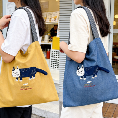 日本单kusuguru新款大容量刺绣爬猫猫咪布艺单肩包收纳购物袋931