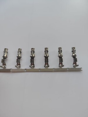 TE泰科护套端子929975-1