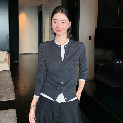 精纺100%羊毛针织开衫女圆领外套