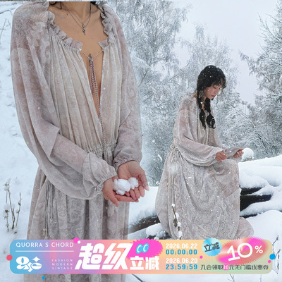 QSC牧徊系列珍珠米粉色飘逸长袖哈萨克纹样暗纹珍珠雪纺连衣裙