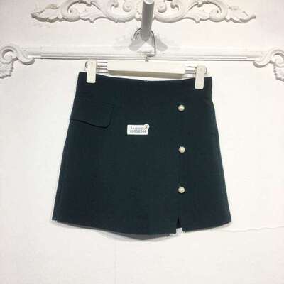 潮系列 8203S260 时尚短裙品牌女装折扣颦薪