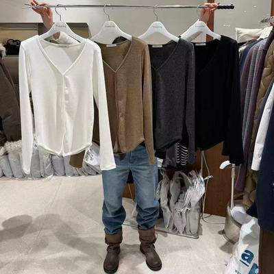 tempting简约修身V领打底长袖T恤