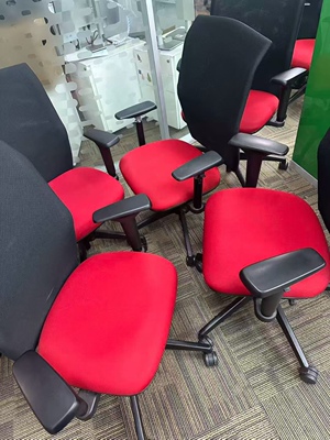 Steelcase世楷APT-M椅人体工学椅升降电脑椅颈枕舒适久坐办公椅