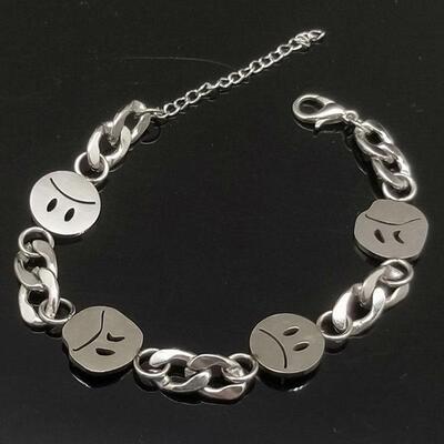 Steampunk Jewelry Woman Stainless Steel Luxury Bracelet Smil