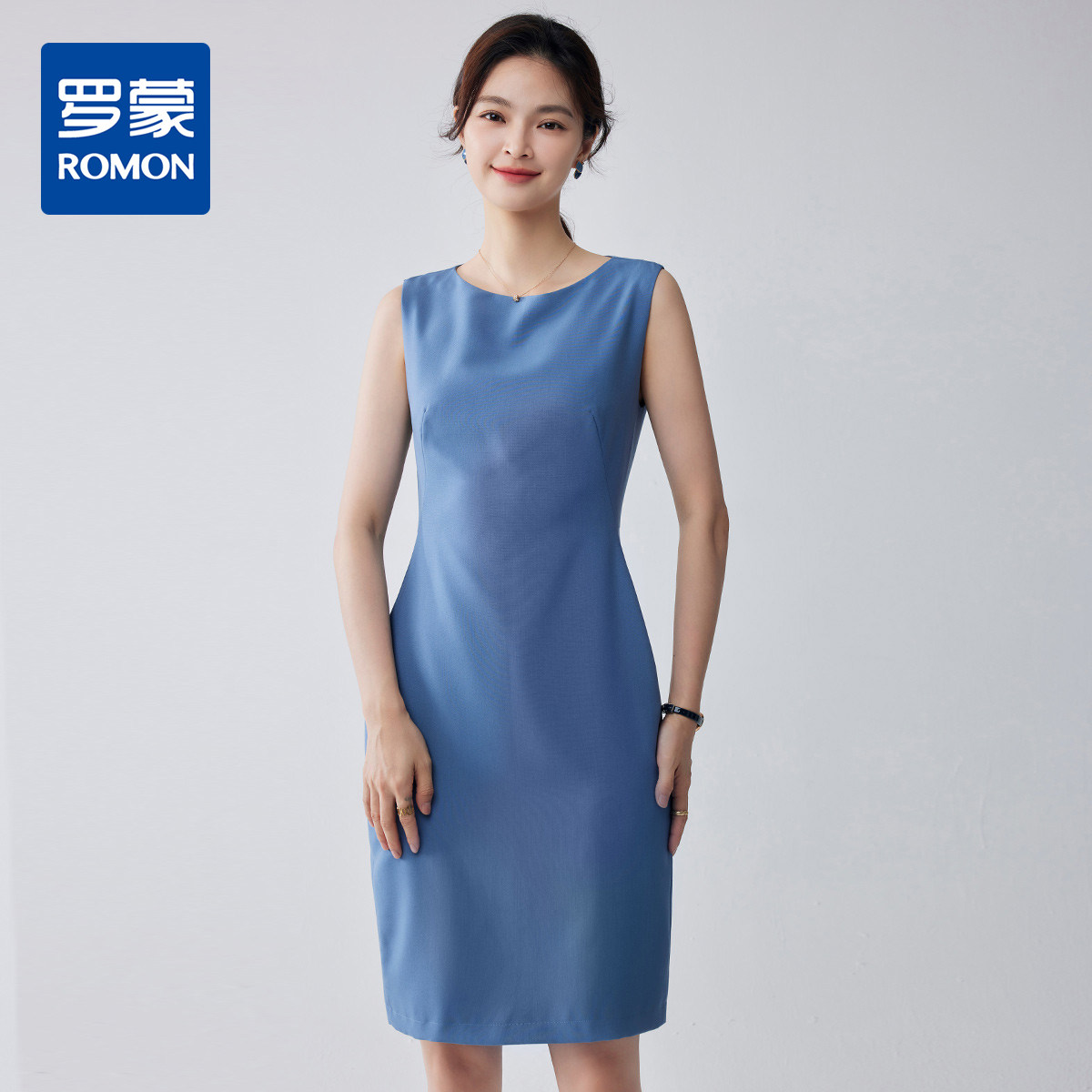 罗蒙女士连衣裙基础款打底外穿时尚休闲无袖连衣裙中长款女裙子