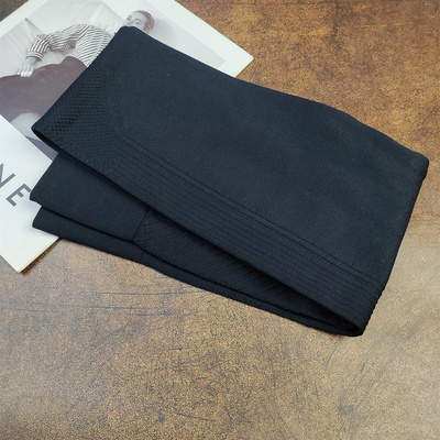 黑色无缝设计瑜伽长裤