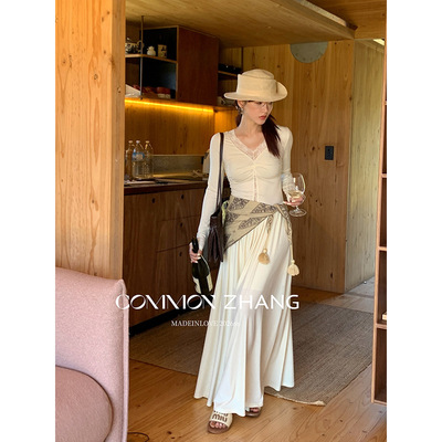CZ ZHANG春法式针织蕾丝拼接V领镂空长袖连衣裙女休闲长裙 C16897