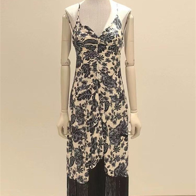 2025春夏新款女装浅春系穿搭印花流苏吊带连衣裙SFPRO04060