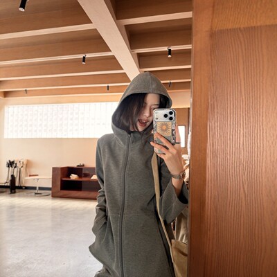 摩登197连帽双拉链卫衣女秋新