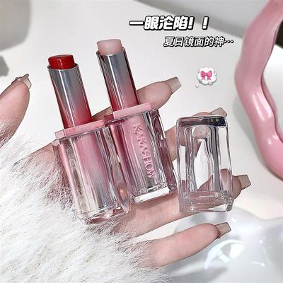 The glitter-skinned gelatinous glutinous lip-drawling studen