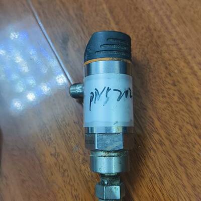 可维修IFM压力传感器，型号PN5202，，八成新，功能议价