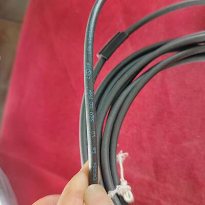 可维修易福门连接线，型号EVC024，线长5米，36V DC，