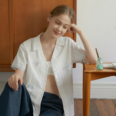 度假翻领刺绣衬衫棉质复古浪漫