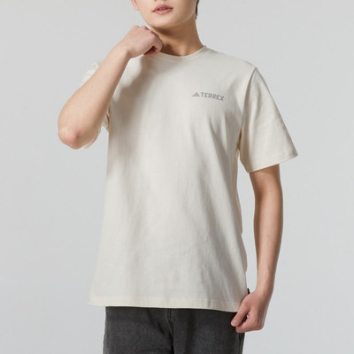 阿迪达斯男透气宽松短袖T恤